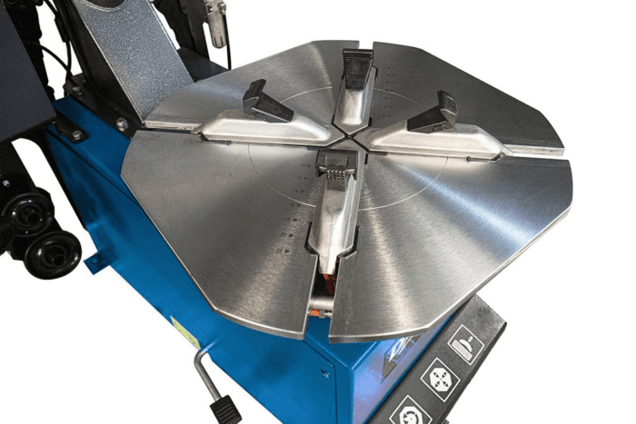 DANNMAR – Danbury Automotive Lifts